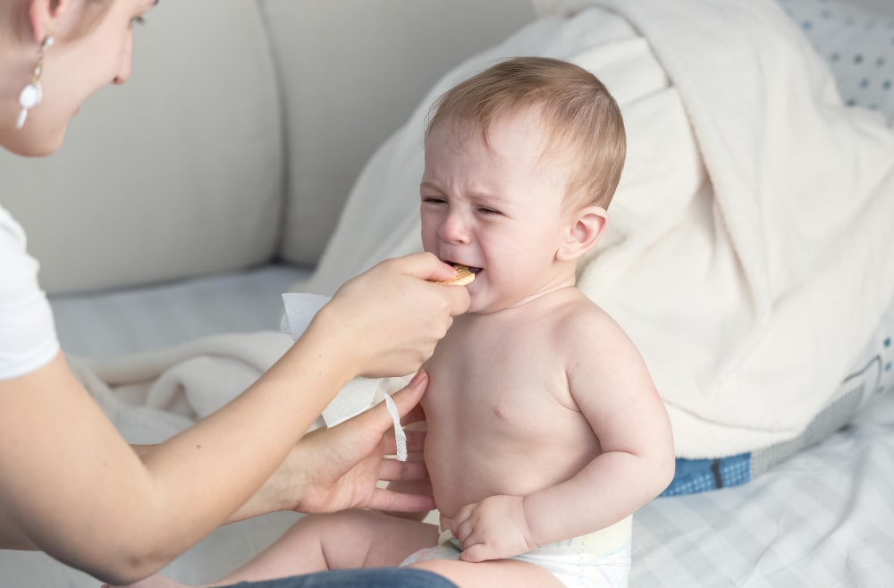 Bebeklerde Kusma Neden Olur?