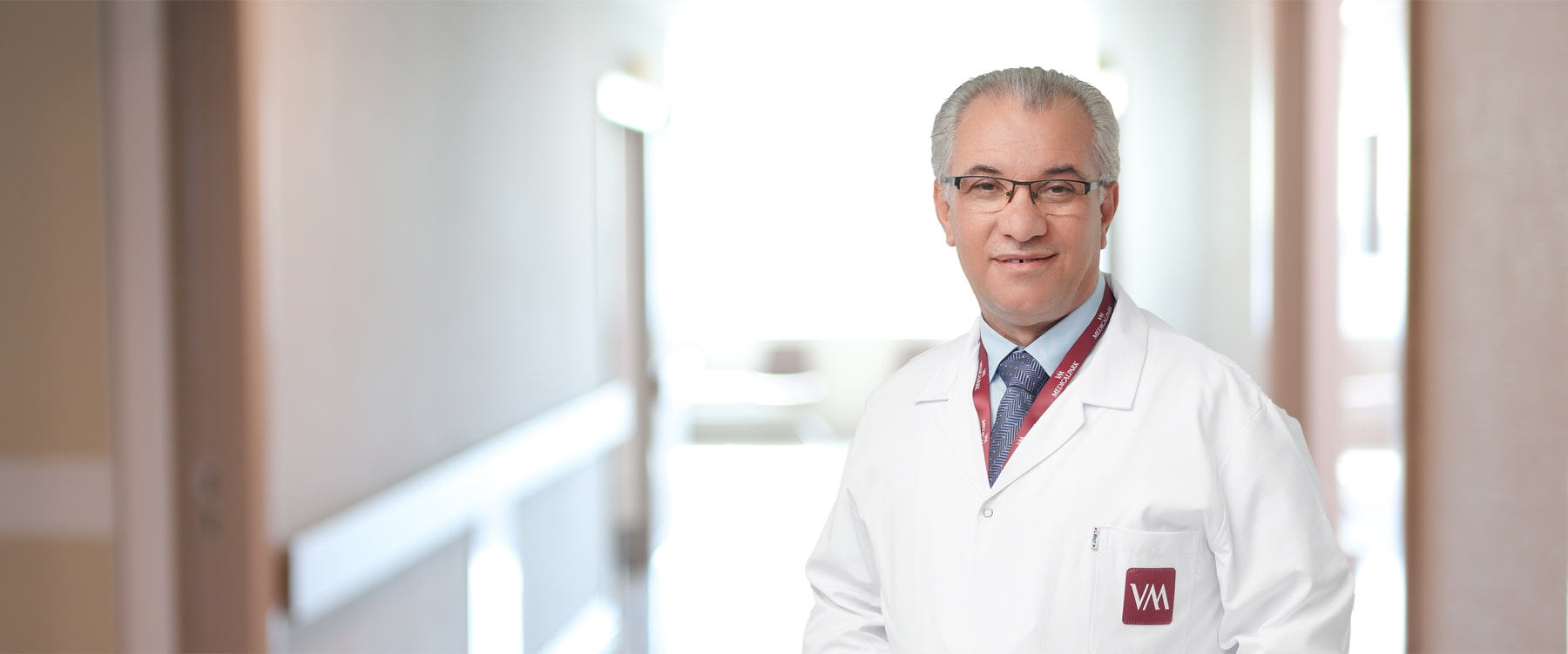 Op. Dr. Muneer Ahmad - Kadın Hastalıkları ve Doğum (Jinekoloji)