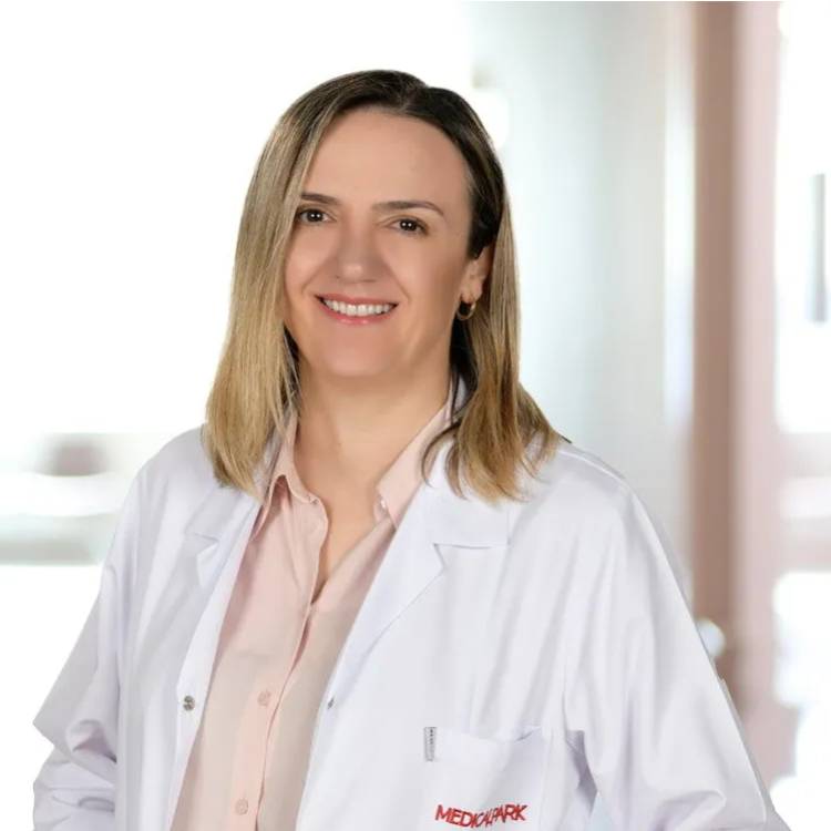 Doç. Dr. Sema Türker - Medikal Onkoloji (Tıbbi Onkoloji)